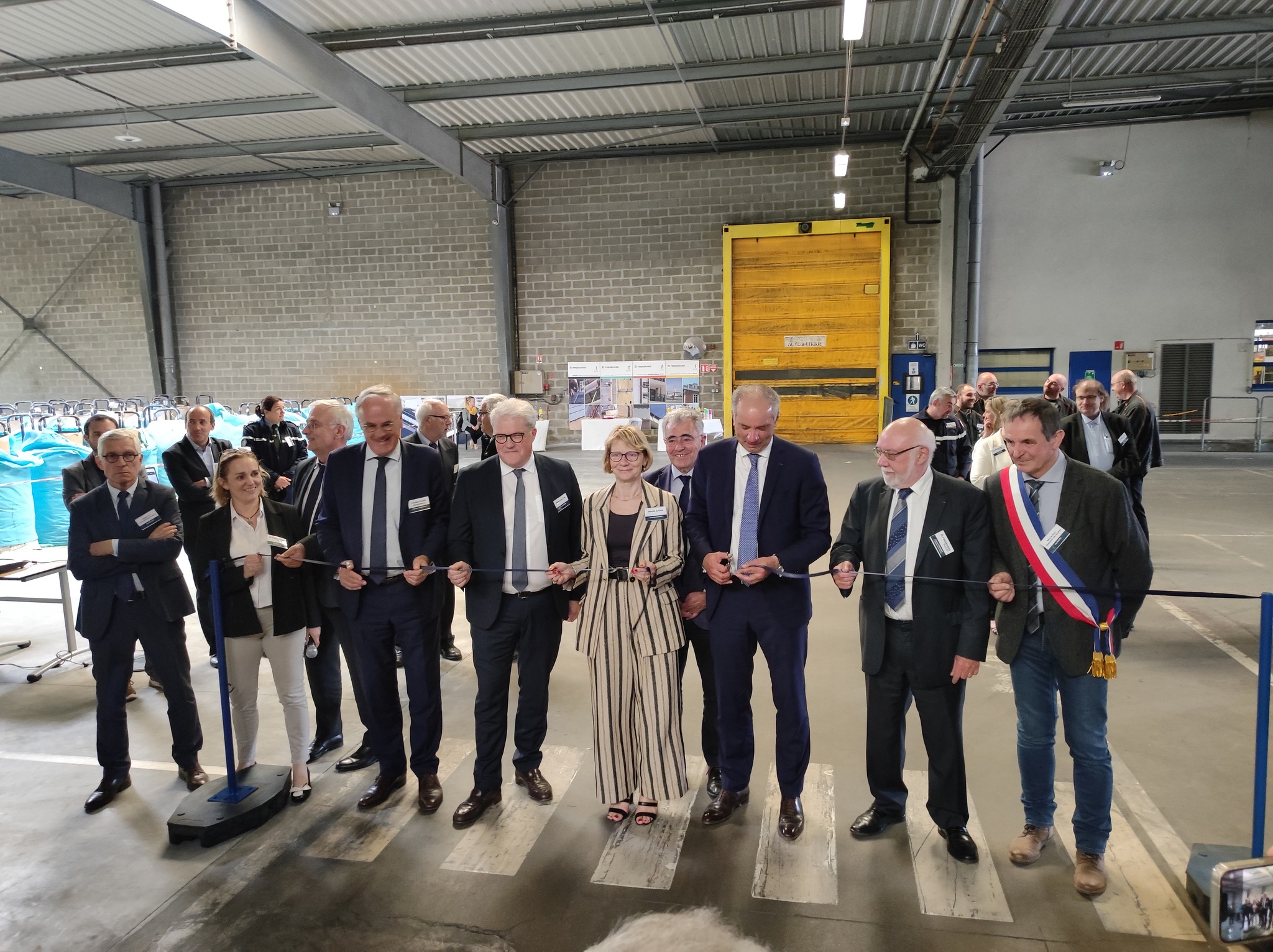 Actualités | News - Inauguration atelier Pliage – Frénéhard Pliage